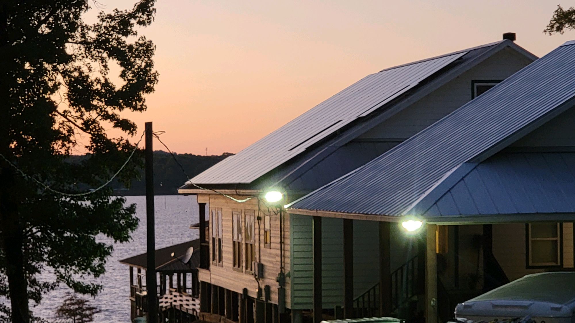 Green Light Solar – Safe and Efficient for Your Wallet and Our Planet